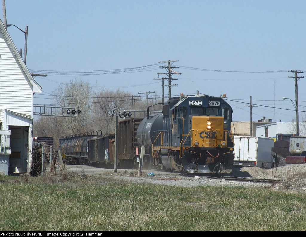 CSX 2675 W Chicago St